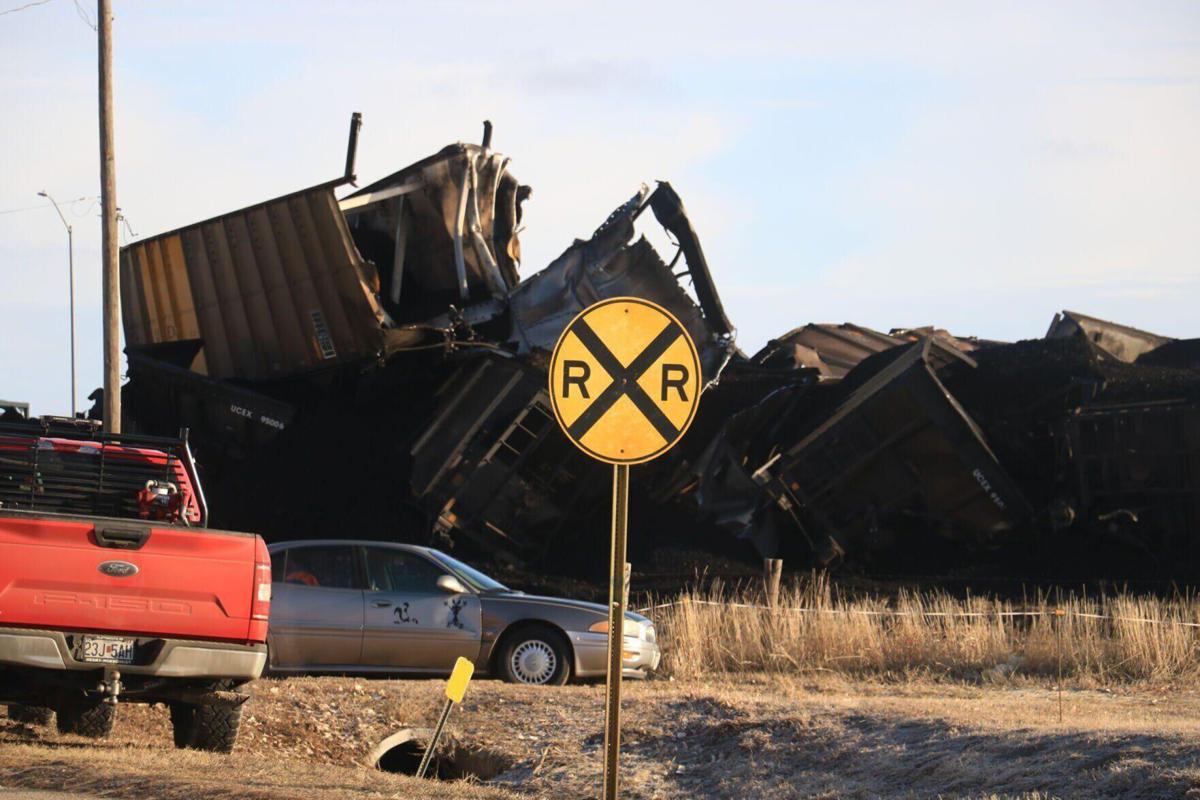 31 Union Pacific coal cars derail near Gothenburg