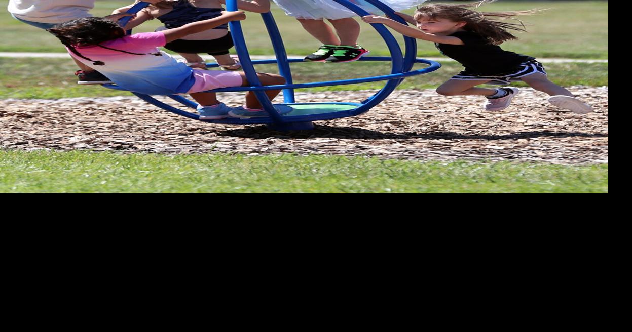PHOTOS: Shoemaker Elementary First Day of Schoo;