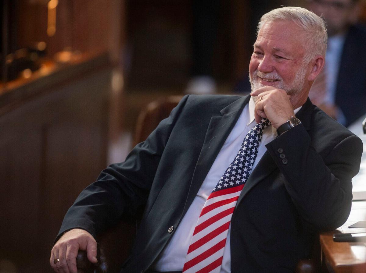 Nebraska Legislature advances measure to make NPPD, OPPD elections partisan