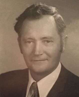 Dennis Rasmussen, 89
