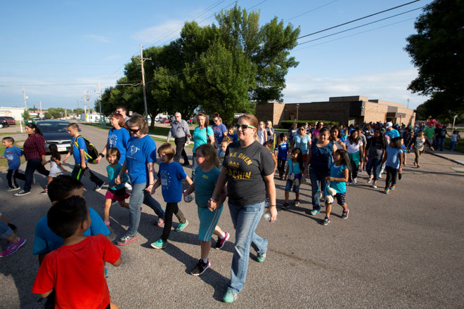 Starr Elementary students help break ground on new school | Local News ...