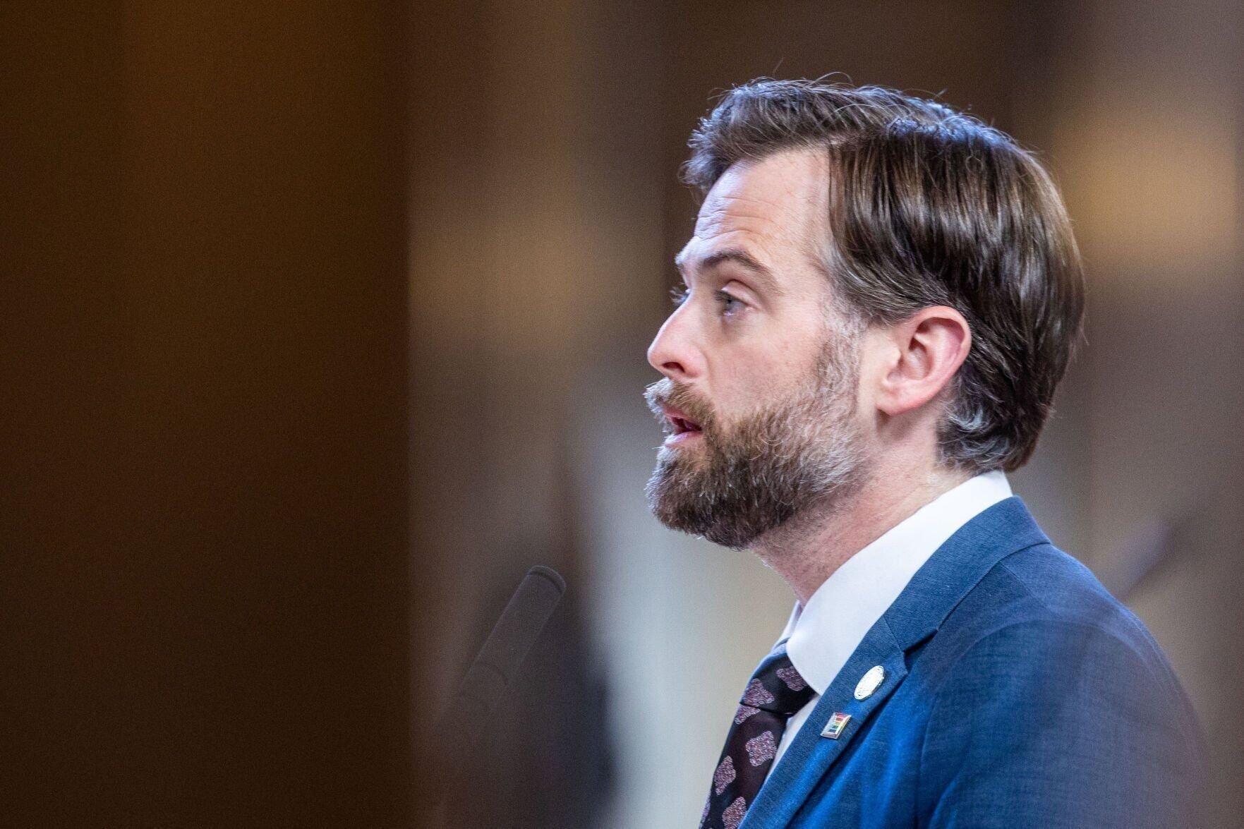 Nebraska senator aims to end statute of limitations on child assault