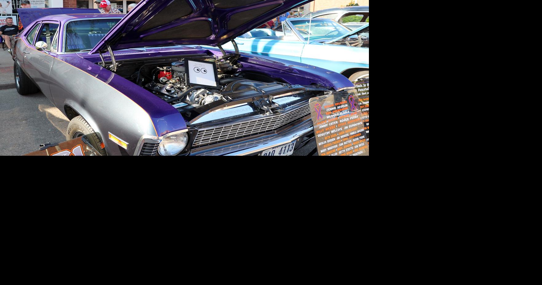 PHOTOS: Driving down memory lane at historic theatre for Grand Car Show