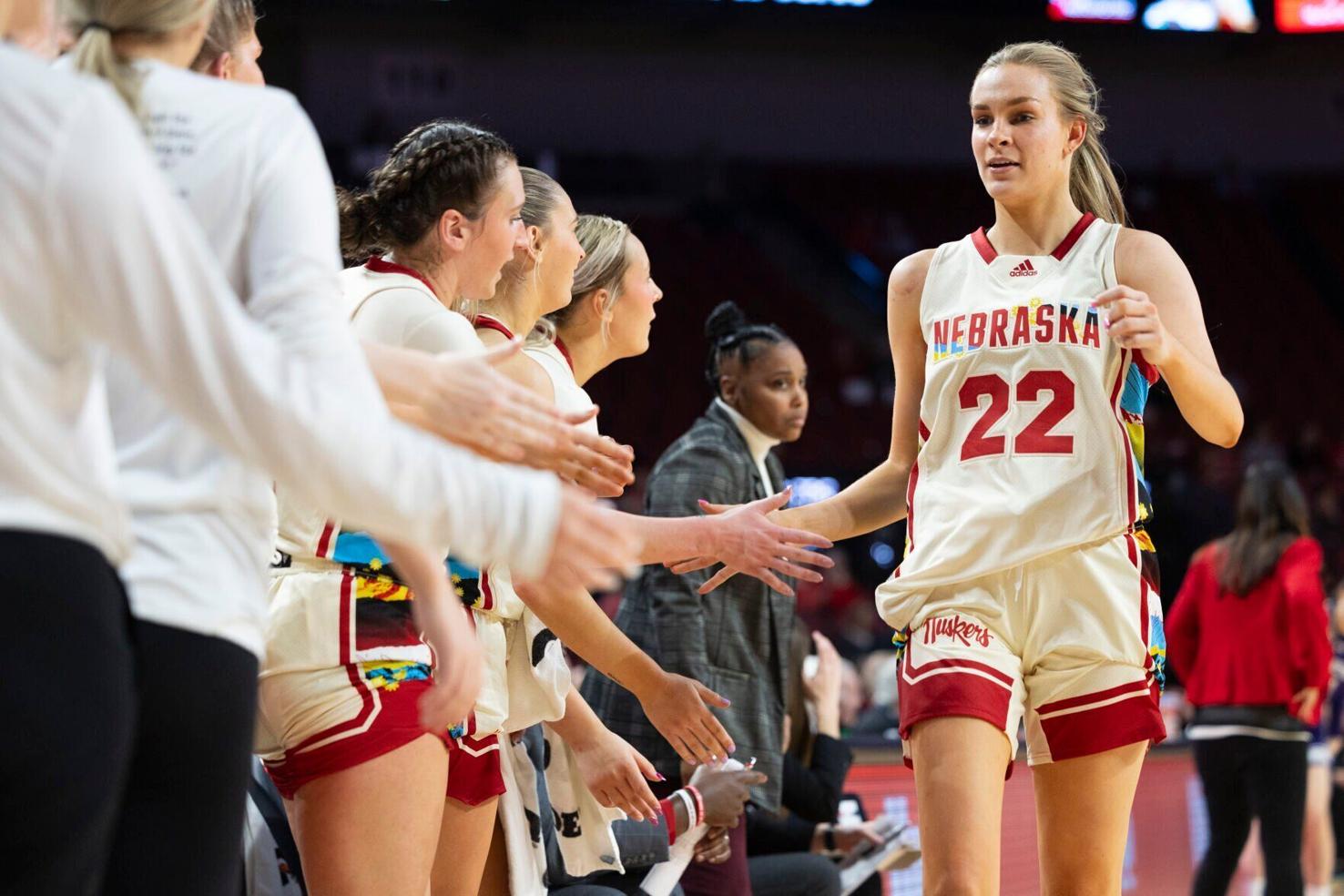How Natalie Potts became a starter for Nebraska as a freshman — and ...
