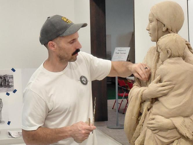 Grand Island museum invites public to watch sculptor work