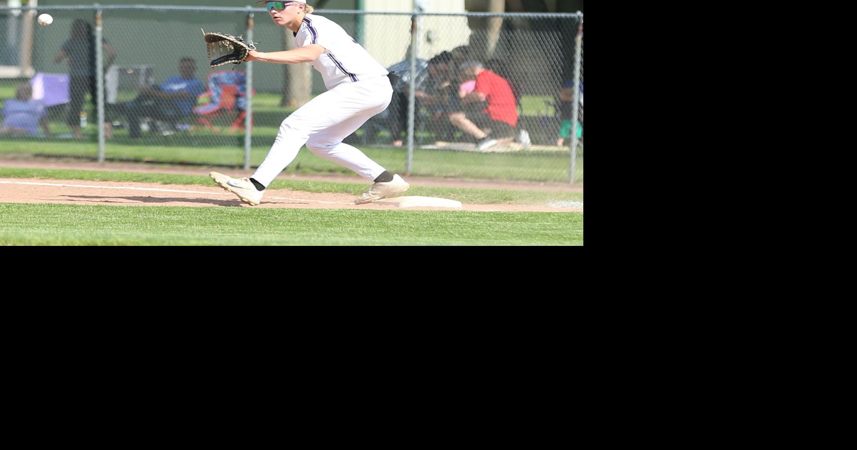Schroeder commits to play baseball to Creighton