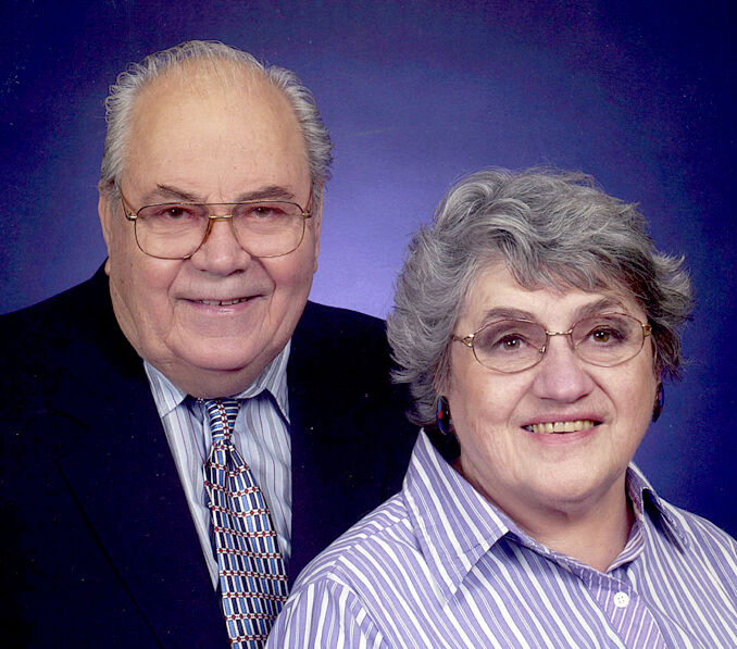 Lyle and Arlene Knott