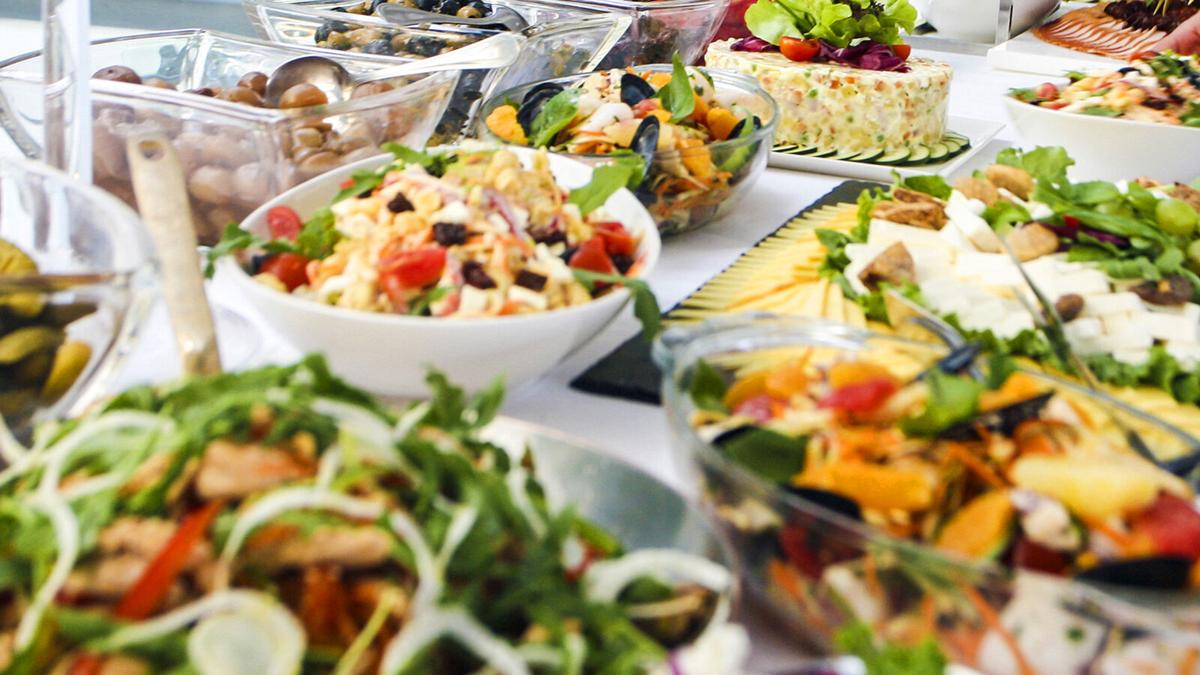 Cathedral Ladies plan salad supper; GI Free hosts OK Fellowship event