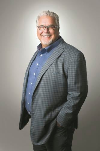 Rusty Bucket chain celebrates 15 years | Nosh | thejewishnews.com