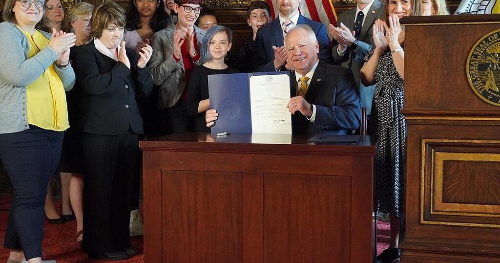 Minnesota’s Jews Celebrate as Their ‘Mensch’ Gov. Tim Walz Enters the ...