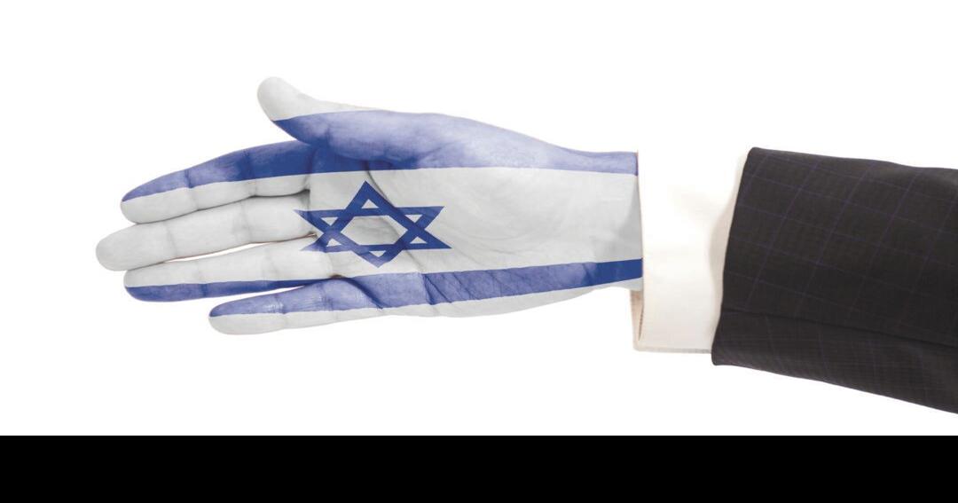 Handshake gesture businessman hand with Israel flag | Judaism ...