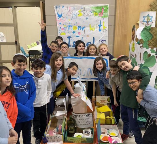 Farber Students Illuminate School with Friendsgiving Day Parade ...