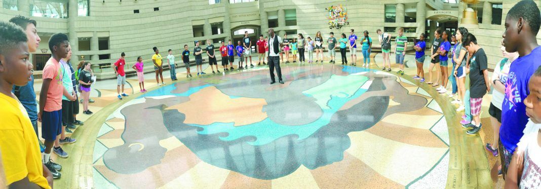 Jewfro: Between Two Deaths | Archives | thejewishnews.com