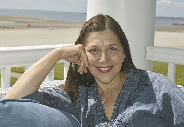 Dear Debra: A Lonely Mom | Opinion | thejewishnews.com