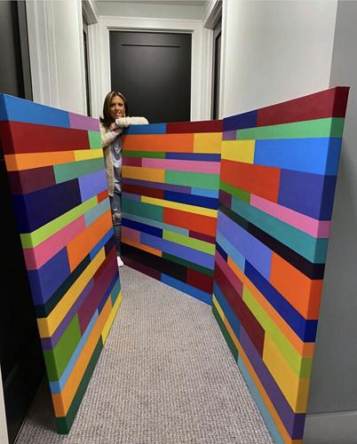 Paintings that Pop: Artist Jennifer Kroll Makes a Statement With Her ...