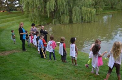 Tashlich Rituals | Archives | thejewishnews.com