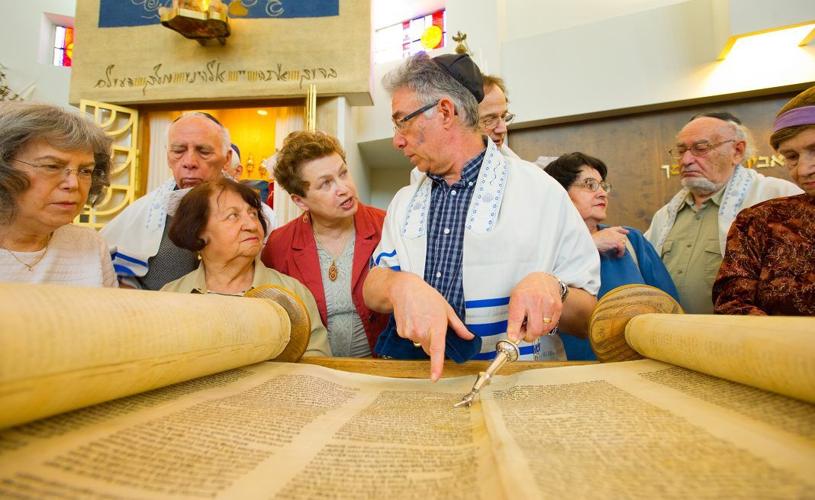 Circle Of Friends | Archives | thejewishnews.com