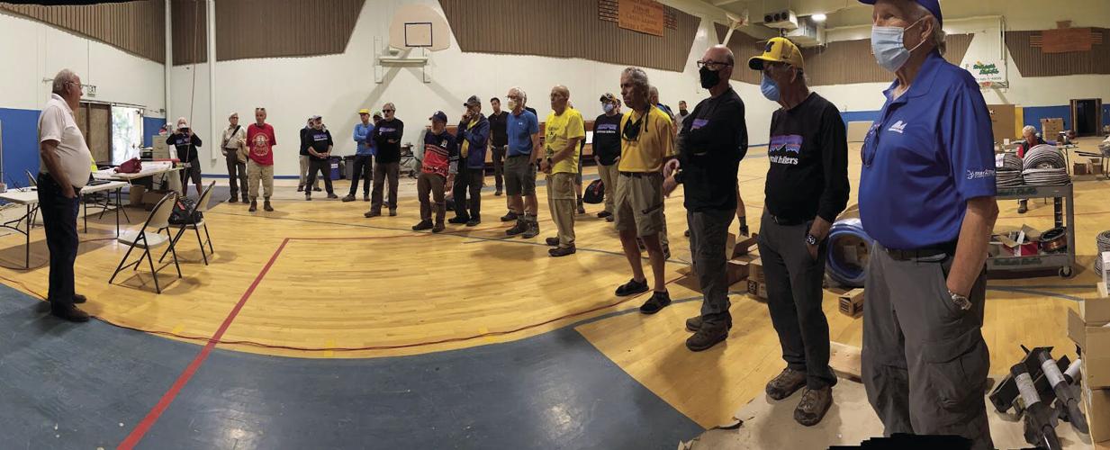 Detroiter Hikers Reconvene in Oregon After COVID Hiatus | Community ...