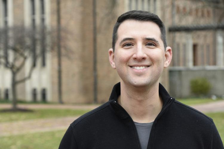 Schmoozing with Elliot Darvick | People | thejewishnews.com