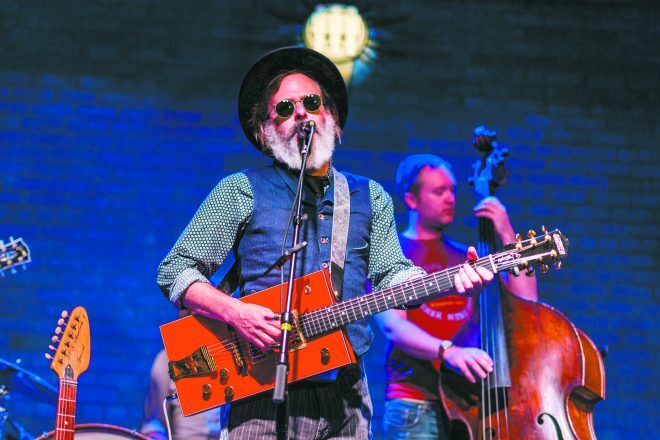 Ethan Daniel Davidson Talks About His New Album, His Dad And Philosophy ...