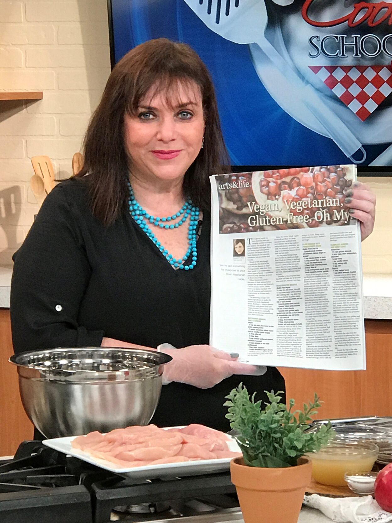 Annabel Cohen Takes Viewers to School on FOX-2 | Local News ...