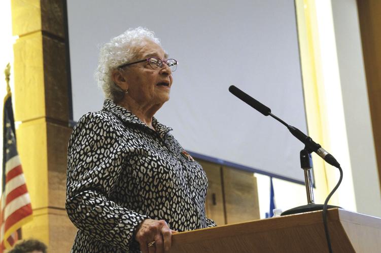 Reunion of Torah Scrolls | Community | thejewishnews.com