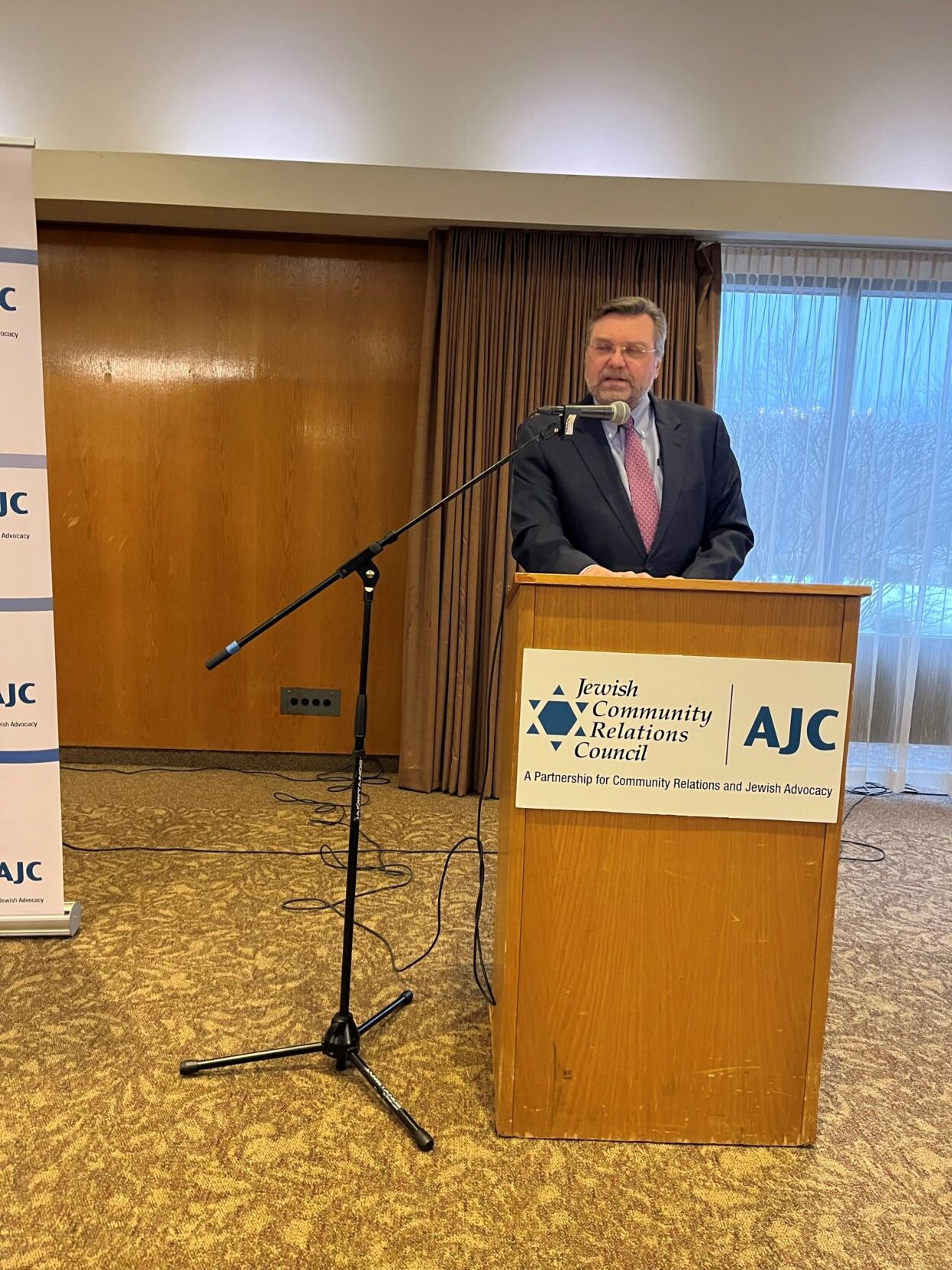 Faces & Places: Annual Global Diplomatic Interfaith Seder | Community ...