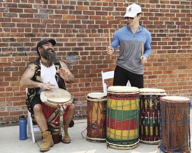 Gesher Human Services’ Annual Frame of Mind Event | Faces & Places ...