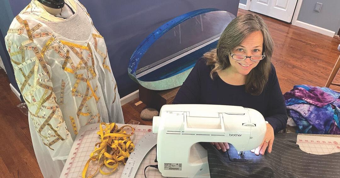 It Takes a Community: Laura Earle Is Bringing Women Artists to the ...