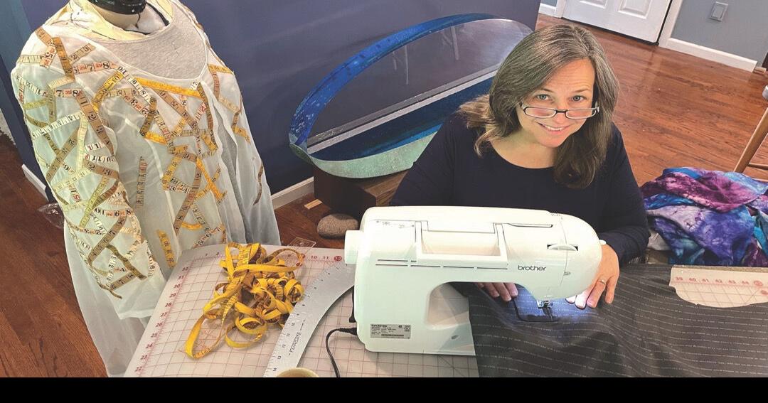 It Takes a Community: Laura Earle Is Bringing Women Artists to the ...