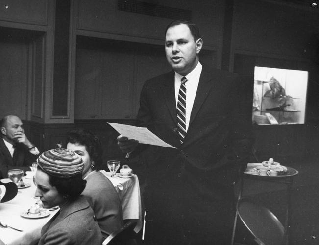 Mogul and Mentsh: A. Alfred Taubman 1924-2015 | Archives ...