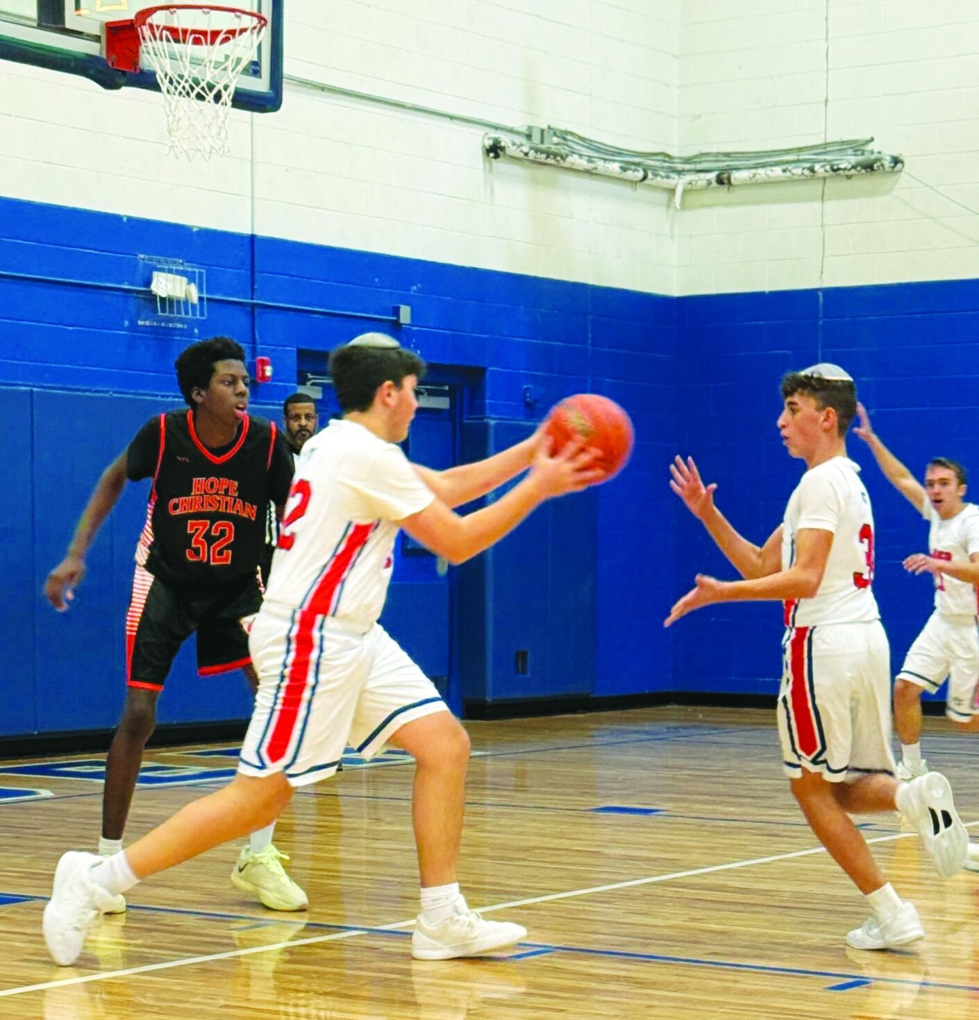 Quick Hits | Sports | thejewishnews.com