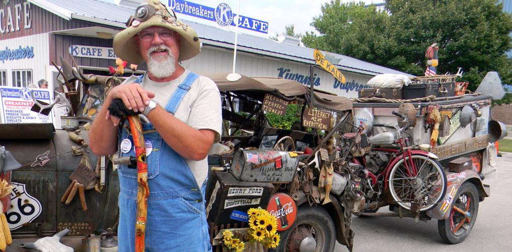 ‘Hillbilly Bob’ brings cheer, good word to world | News | thelandonline.com