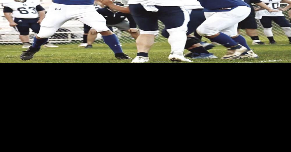 Castlewood football garners first win | Sports | thelebanonnews.com