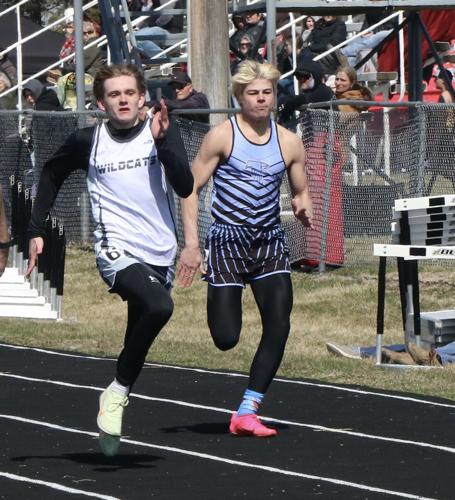 Axtell & WH Track and Field | Galleries | themindencourier.com