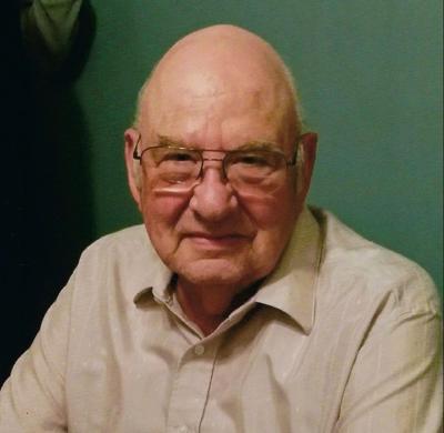 Donald Hall | Obituaries | themindencourier.com