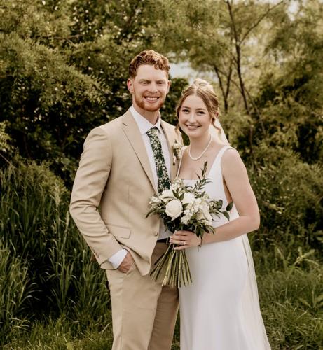 Vows Exchanged May 31 | Announcements | themindencourier.com