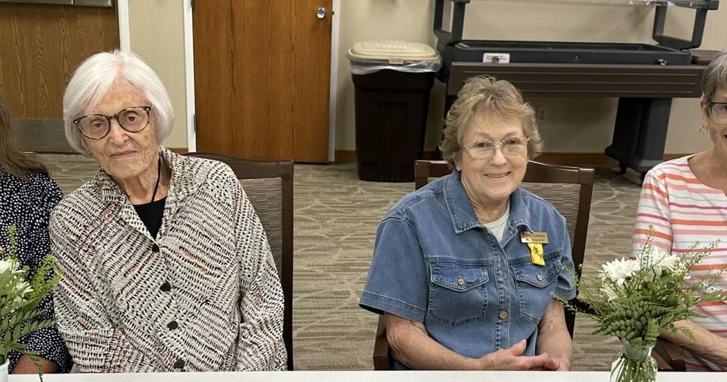 Minden P.E.O. Chapter N Honors Members | Local News | themindencourier.com