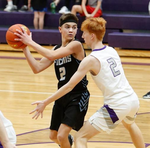 Wildcats Defeat Wilcox-Hildreth | Sports | themindencourier.com