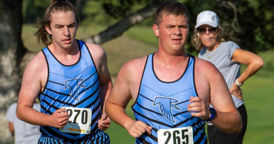 Falcons, Cats Compete at Lex | Axtell | themindencourier.com