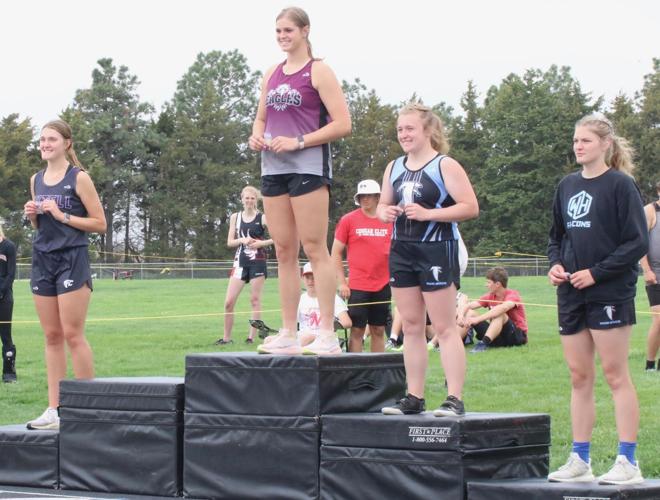 Axtell and Wilcox-Hildreth Track & Field | Galleries | themindencourier.com