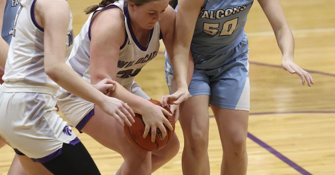 Wilcox-Hildreth Girls Outscore Axtell | Axtell | themindencourier.com