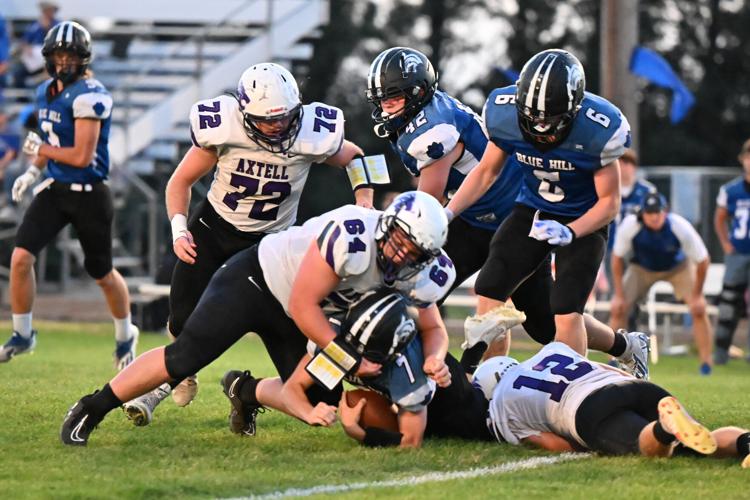 Axtell Stomps Blue Hill 58-6 | Axtell | themindencourier.com