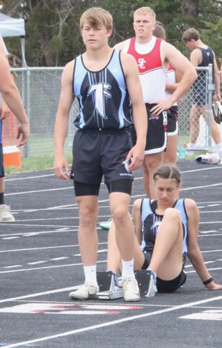 Axtell and WH Track | Galleries | themindencourier.com