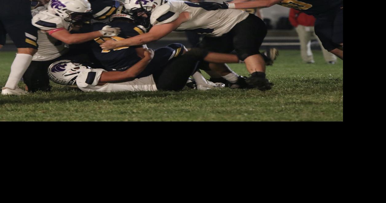 Wildcats Dominate Buffaloes 58-20 | Axtell | themindencourier.com