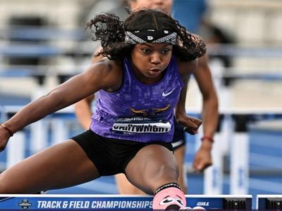 Cartwright wins two gold medals | Sports | thenassauguardian.com