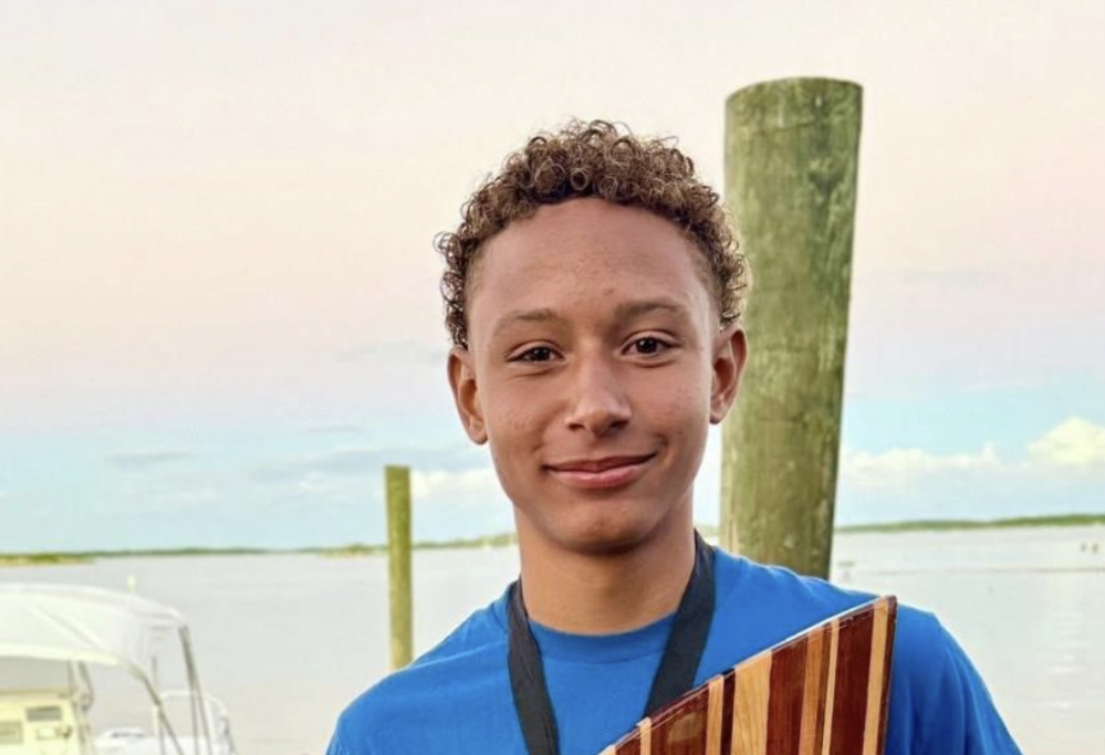 Drake Knowles wins junior national sunfish title | Sports ...
