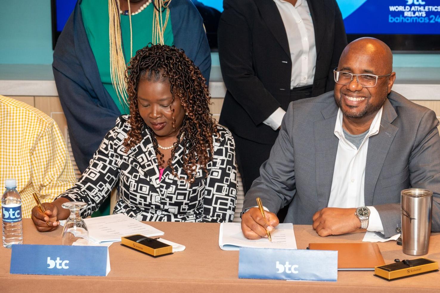 BCPOU, BTC sign industrial agreement | Business | thenassauguardian.com