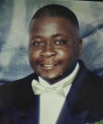Robert Hughmonte "Robbie" Knowles, 50 yrs | Obituaries ...