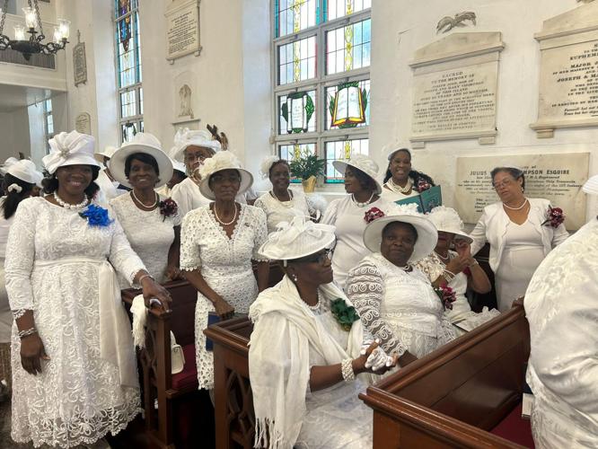 14 Anglican men don maroon jackets | Religion | thenassauguardian.com